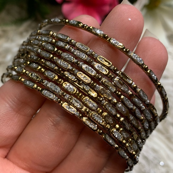 Jewelry | Gold Sparkly Bangle Set | Poshmark
